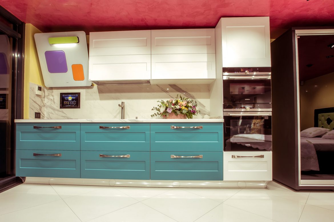 Bucatarie Turcoaz Showroom - Yulmob