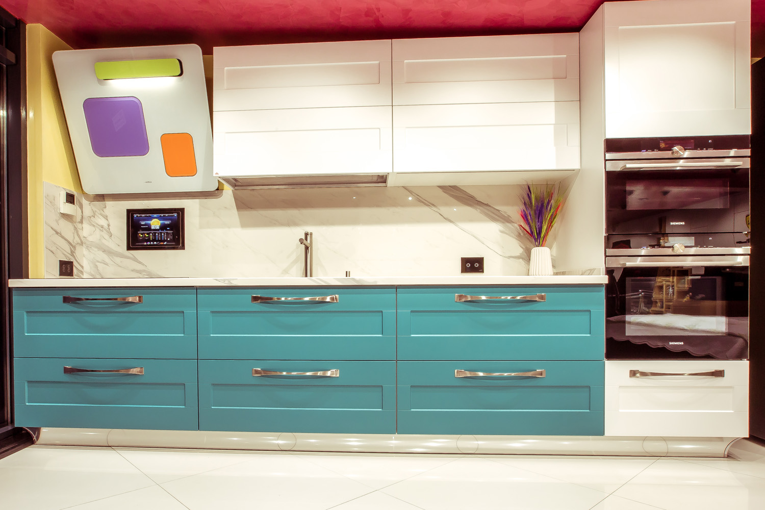 Bucatarie Turcoaz Showroom - Yulmob